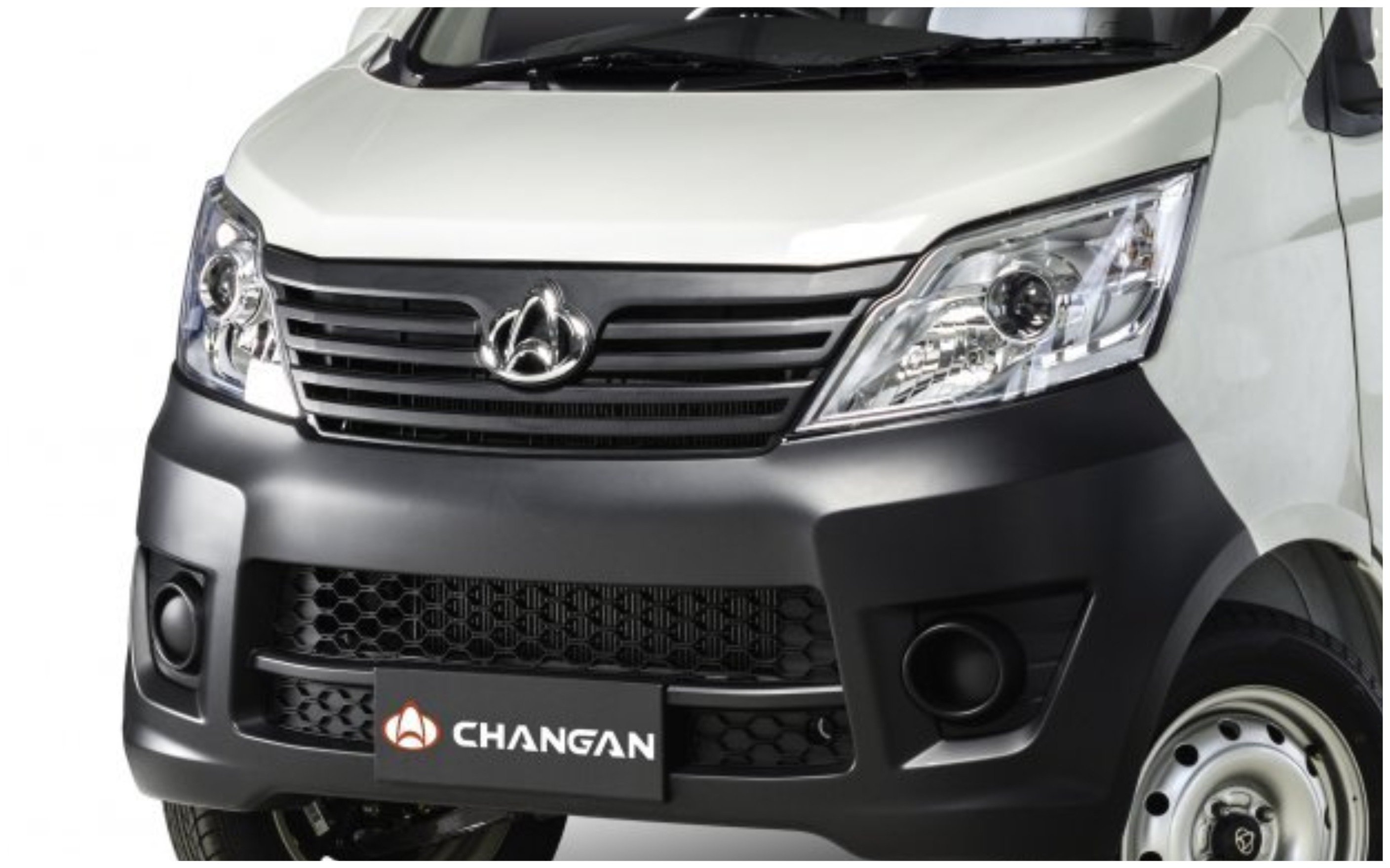 Lada Vesta LCV еще не вышел, а уже получил серьезного конкурента. Новый ...